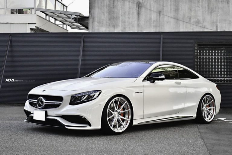 Bronze Rims On White Car – Do They Look Good? (Pictures) - Cars Fellow