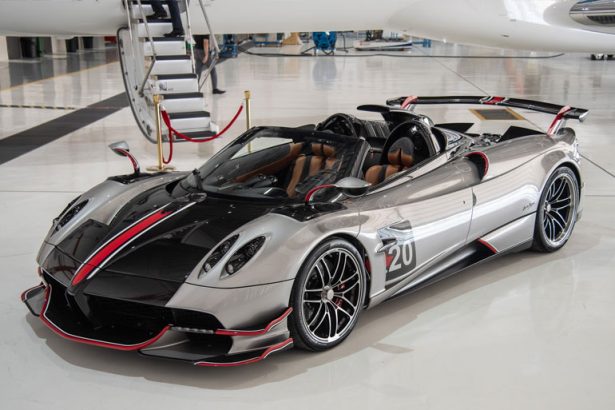 Top 10 Fastest Cars in the World 2025 - Cars Fellow